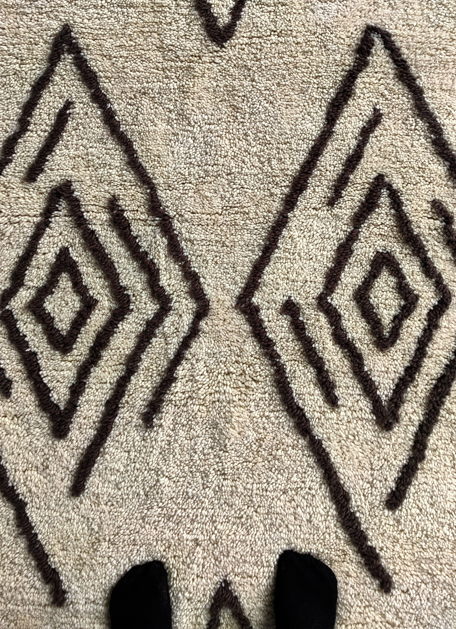 TABLE TUFT SHAGGY 29324 - Ramsha Exports